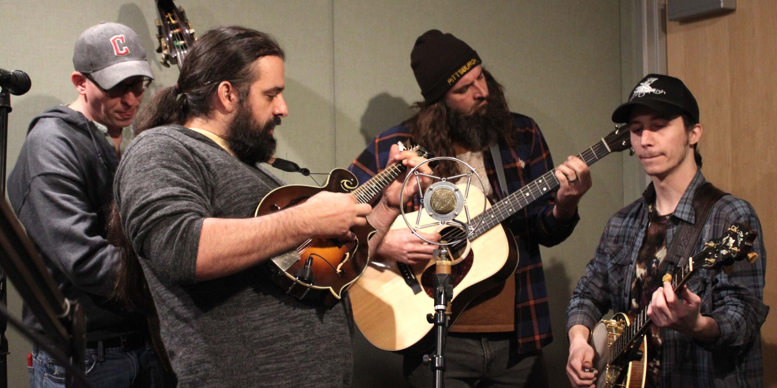 Live Music: Shelf Life String Band | Neighborhood Voices